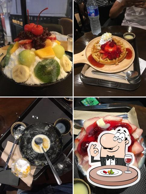 Hello Korea Dessert Cafe, Bangkok, 55 ตลาดรถไฟรัชดา 8 Ratchadaphisek Rd ...