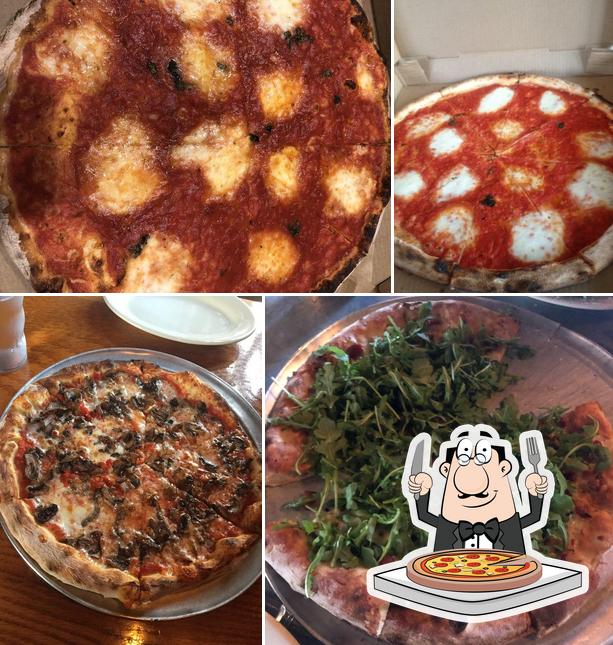 Pi Pizzeria in Nantucket - Restaurant menu and reviews