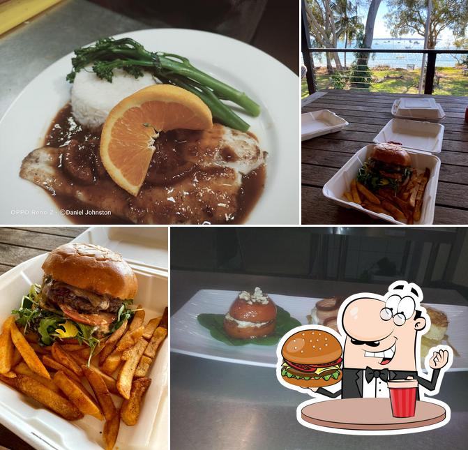 The Blue Parrot Café in Macleay Island - Restaurant menu and reviews
