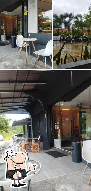 Cafe janji jiwa, Meral Kota