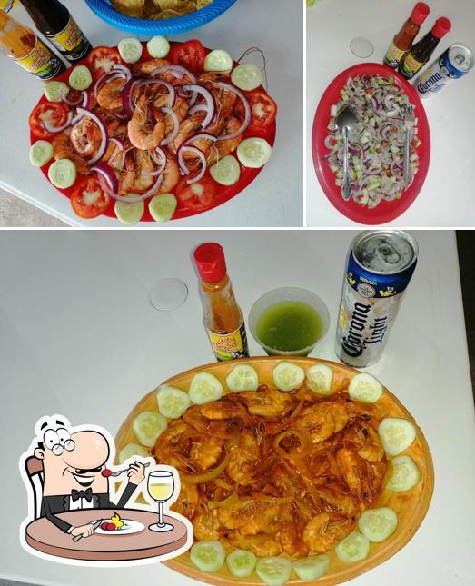 Mariscos La Ceiba - Restaurant menu, prices and reviews
