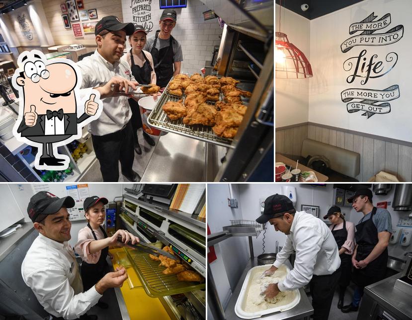 KFC Chadwell Heath, Grove Farm Retail Park, High Rd in Romford ...