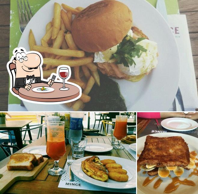 Mince Burger restaurant, Cairo, X7HM+2XF - Restaurant reviews