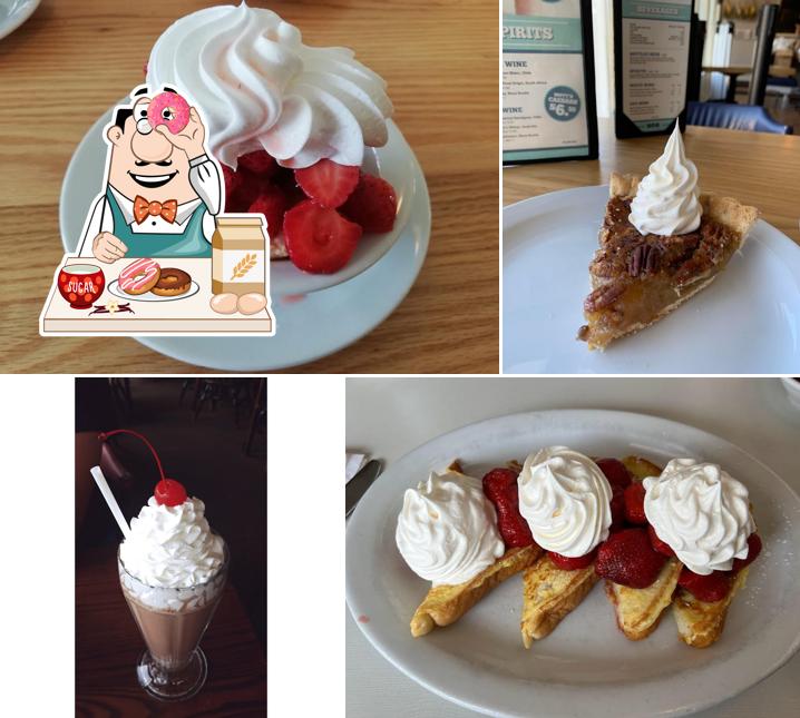 Best strawberry shortcake in Bedford, Nova Scotia restaurants, summer ...