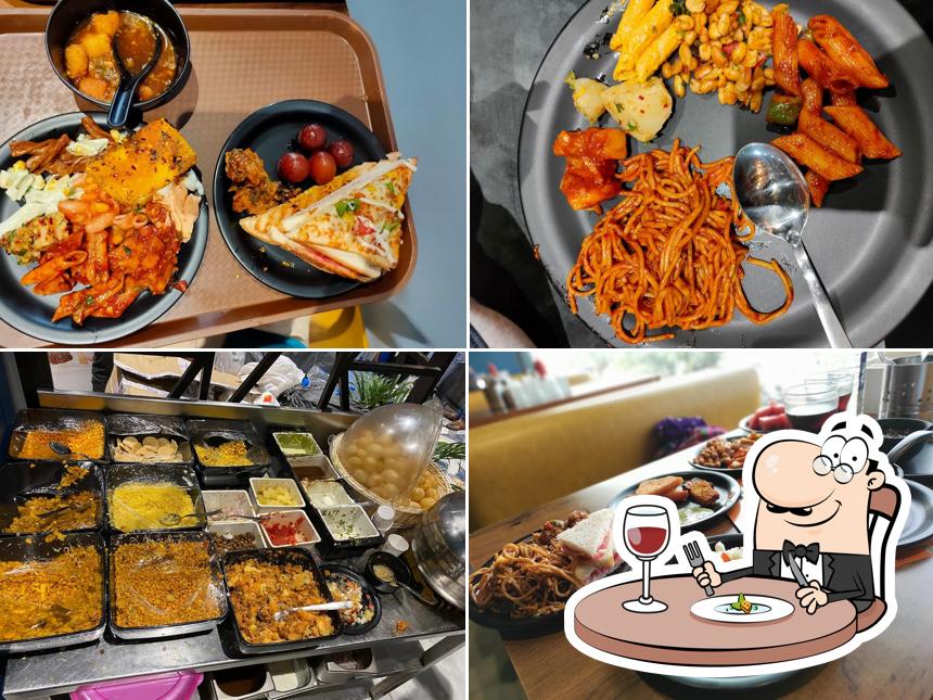 Octant Pizza (Prahladnagar), Ahmedabad, Circle P Complex - Restaurant ...