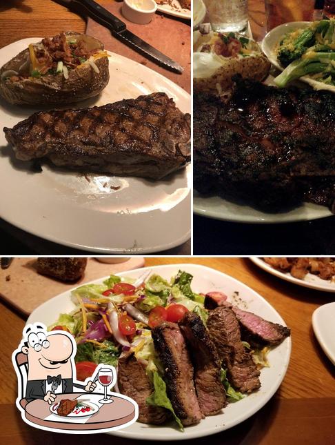 Outback Steakhouse, 450 Montgomery Mall in North Wales - Restaurant ...