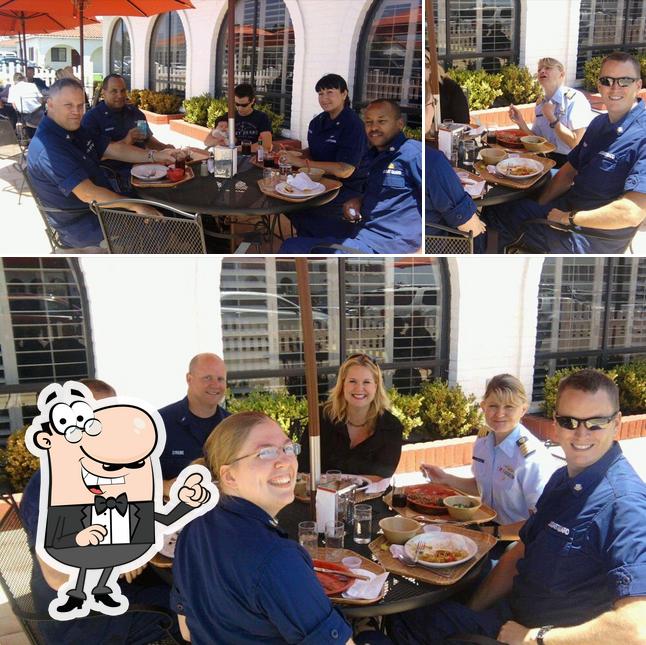 Sully's Sidewalk Cafe in San Diego