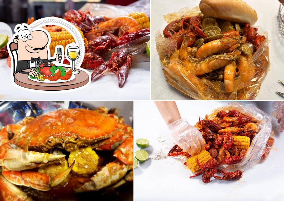 The Crawfish Hut in Burien - Restaurant menu and reviews