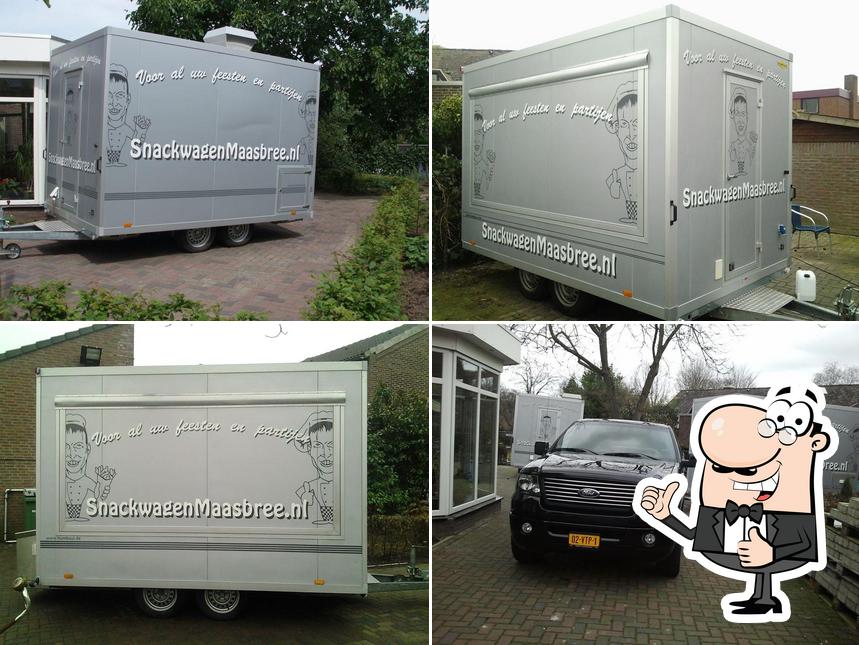 Snackwagen Maasbree, Maasbree - Restaurant reviews