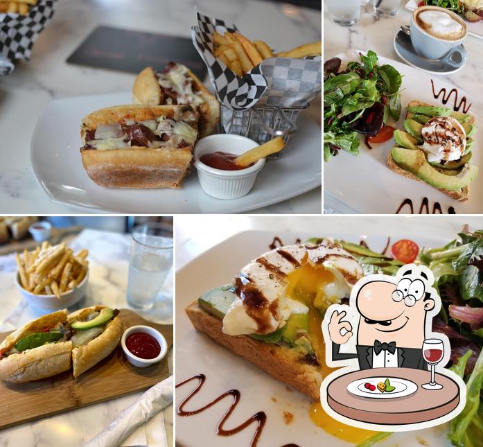 Le café joséphine in Houston - Restaurant menu and reviews