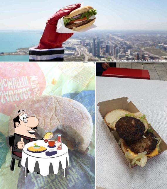 McDonald's, 8503 Lakeview Pkwy in Rowlett - Restaurant menu and reviews