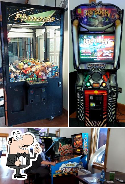 Hidden Gem Resort and Arcade in Saint Maries - Restaurant reviews