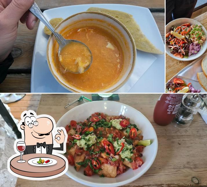 The Red Lion Inn in Newlyn - Restaurant menu and reviews