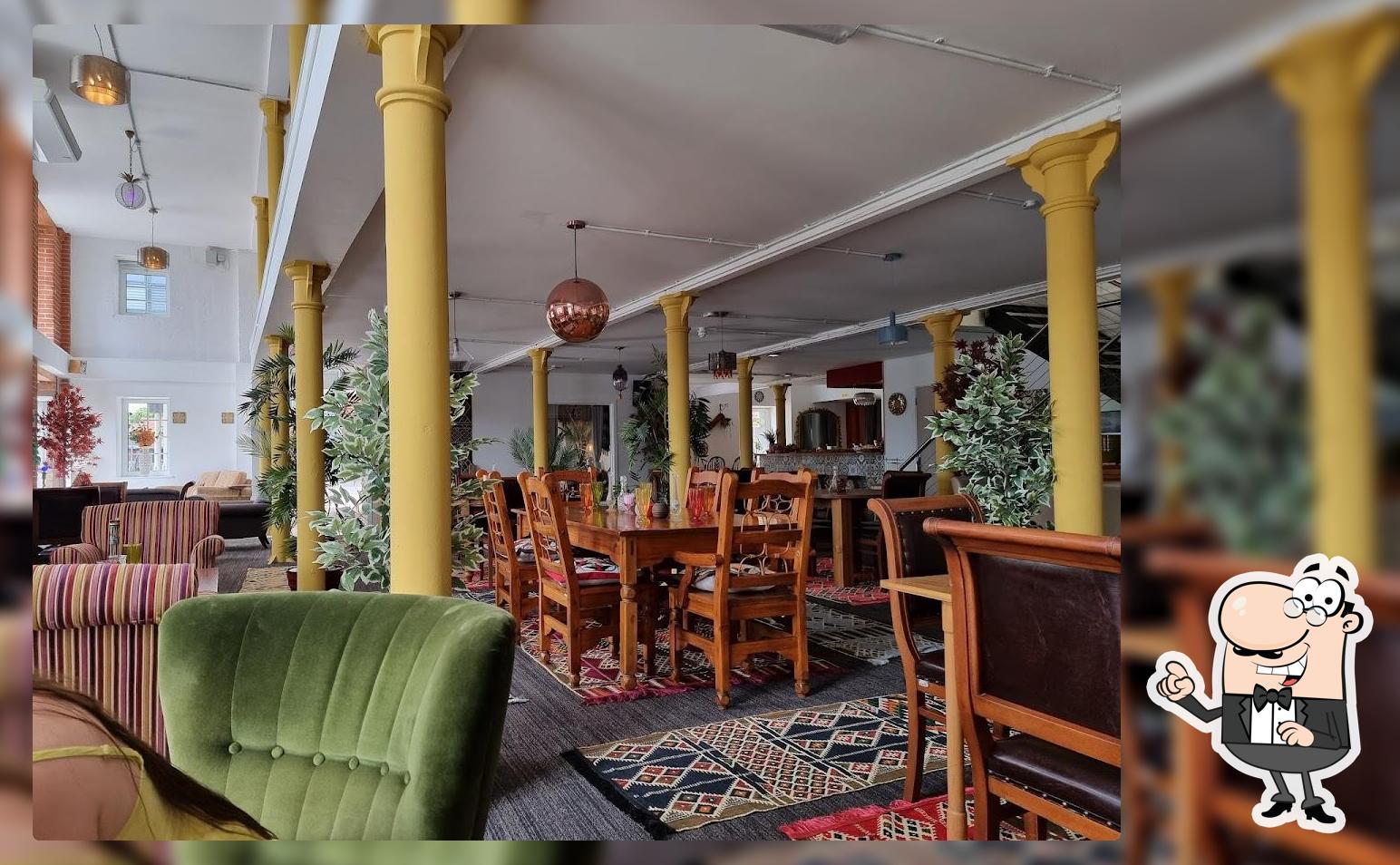 Oasis lounge, Ipswich - Restaurant menu, prices and reviews