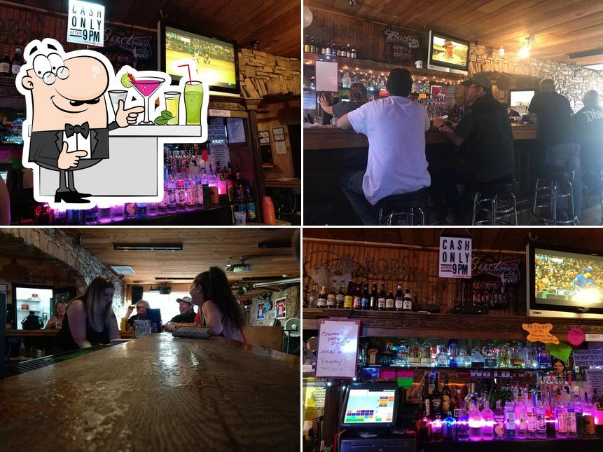 Buckhorn Bar, Dixon - Restaurant menu, prices and reviews