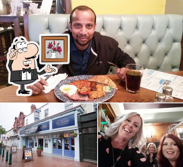 The Market Cross - Wetherspoons in Holywell - Restaurant reviews