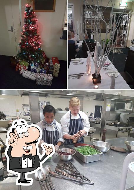 3 Trees Restaurant and Cafe in Calamvale - Restaurant reviews