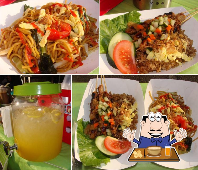 Tiga Dara Indonesian Street Food in Seattle - Restaurant menu