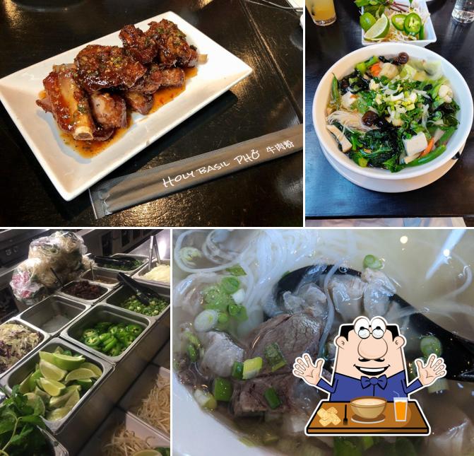 Holy Basil Phở And Cocktail bar in Oakland - Restaurant menu and reviews