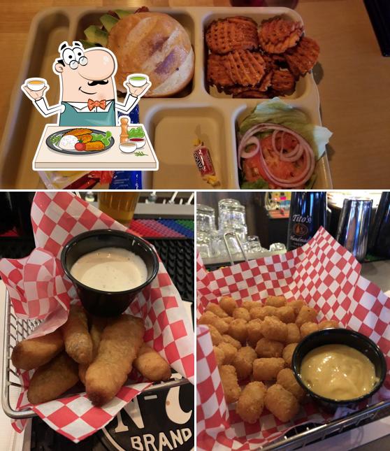 The 1UP Arcade Bar - Greenwood Village, 6864 S Clinton Ct in Greenwood ...
