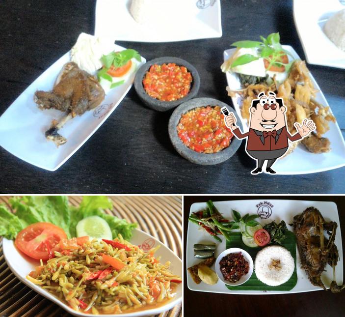 Bebek dan Ayam Sari Rasa Pak Ndut Batakan, Balikpapan - Menú del ...
