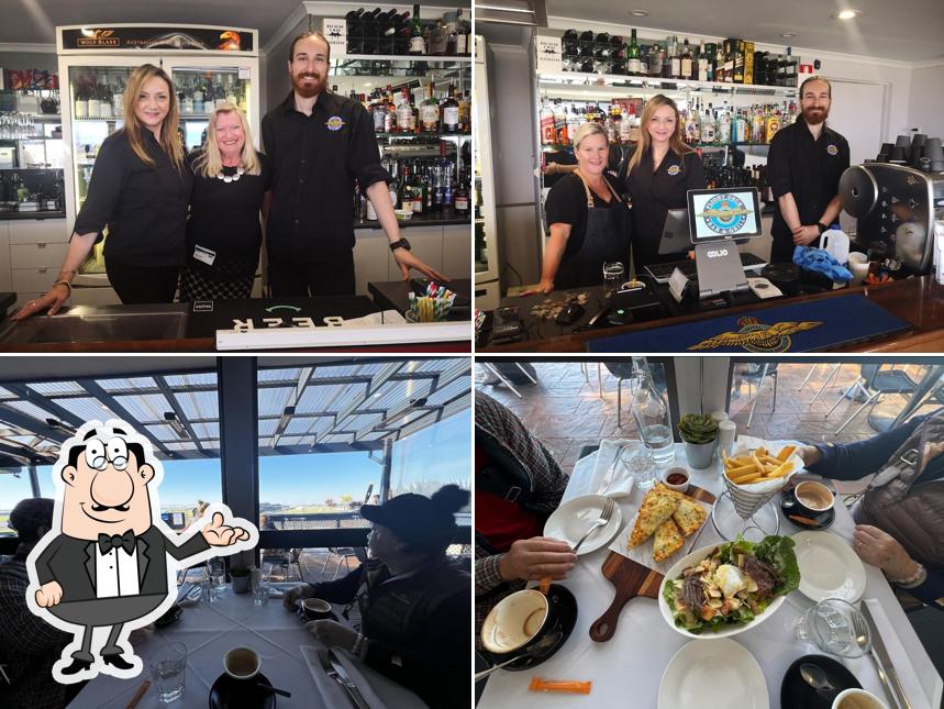 Flight Deck Bar & Grill, Moorabbin Airport - Restaurant menu, prices and reviews