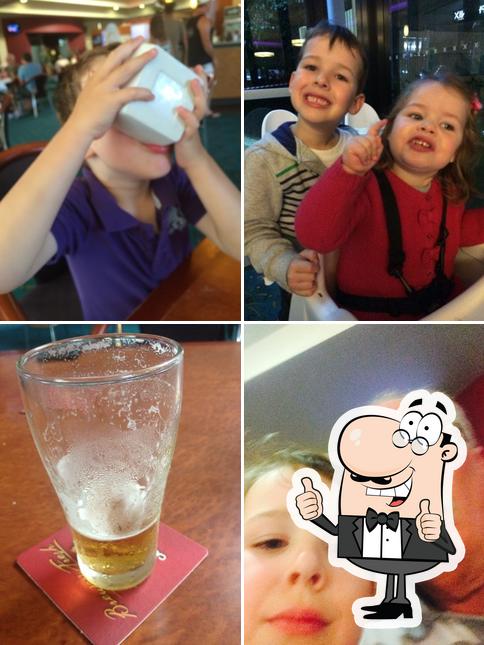 Salamander Tavern, Salamander Bay - Restaurant menu, prices and reviews