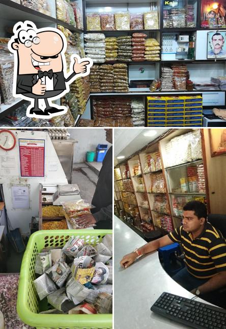 Fakira Chanachur, Jamshedpur, Shop No. 30 - Restaurant menu and reviews