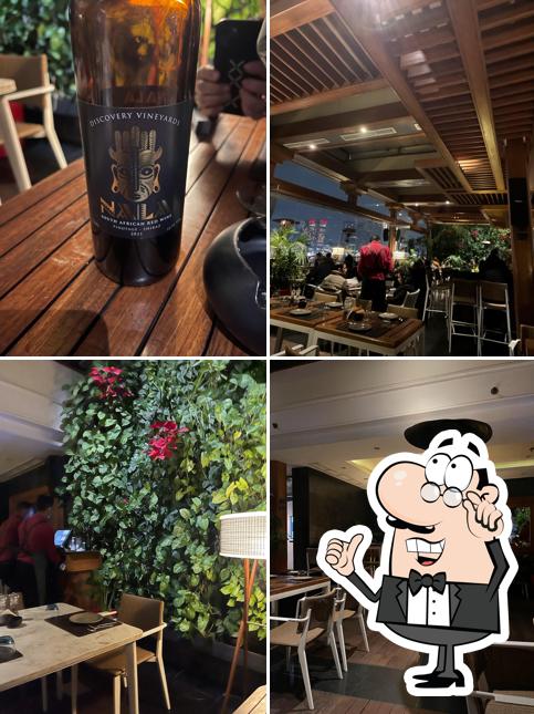 Crimson Bar & Grill, Cairo - Restaurant menu, prices and reviews