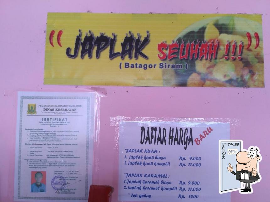 Japlak Seuhah cafe, Cigombong - Restaurant reviews