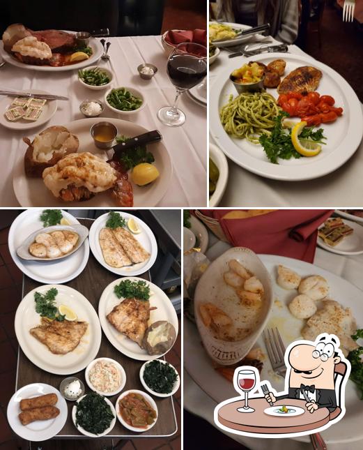 Coach & Four in Roanoke - Restaurant menu and reviews