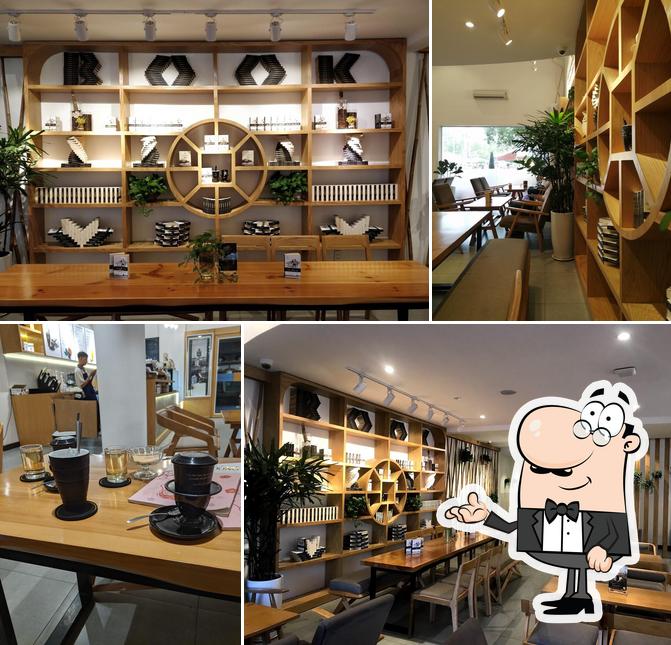 Tập đoàn Trung Nguyên Legend cafe, Ho Chi Minh City, 39 Hoàng Việt ...