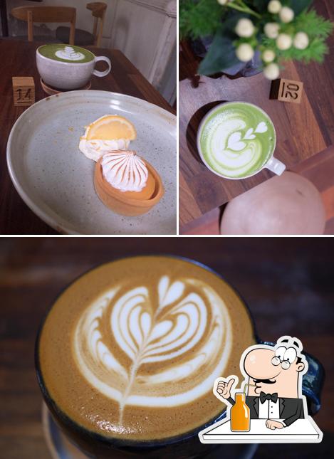 Craftsman x บ้านอาจารย์ฝรั่ง cafe, Bangkok, 153 Ratchawithi Rd ...