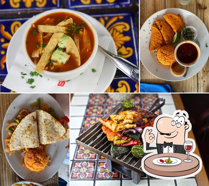 Emiliano's Mexican Restaurant & Bar (Bethel Park), Bethel Park ...