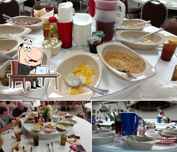 Buckner's Family Restaurant - Restaurant menu, prices and reviews