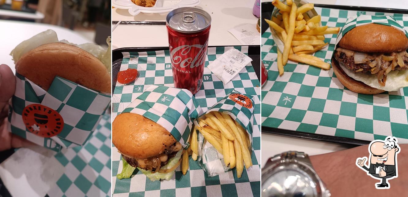 Five Monkeys Burger - Plaza Senayan, Central Jakarta - Restaurant menu ...