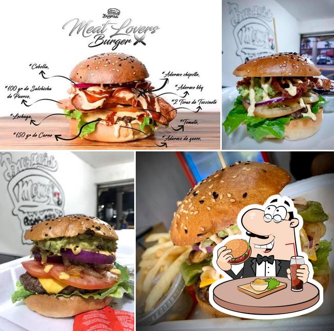 Memes Burger restaurant, Ciudad Obregón, calle coahuila entre Flavio ...