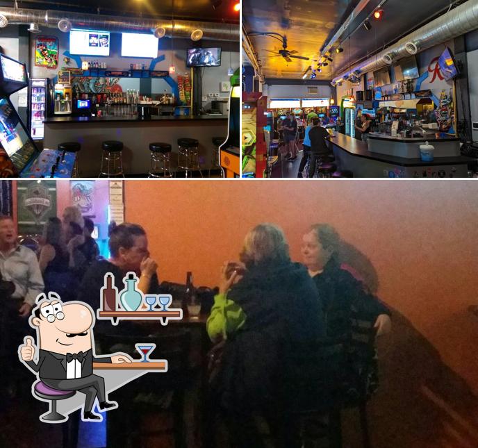 8-Bit Arcade, Renton - Restaurant menu, prices and reviews