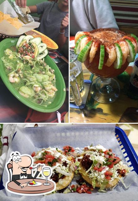 El Cerro Tacos in Jacksonville - Restaurant menu and reviews