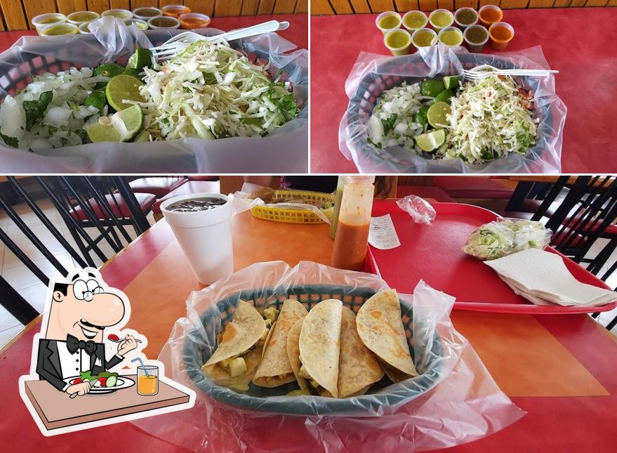 Restaurante Tacos Leal Tec, Monterrey, Av. Eugenio Garza Sada 2830 Sur ...
