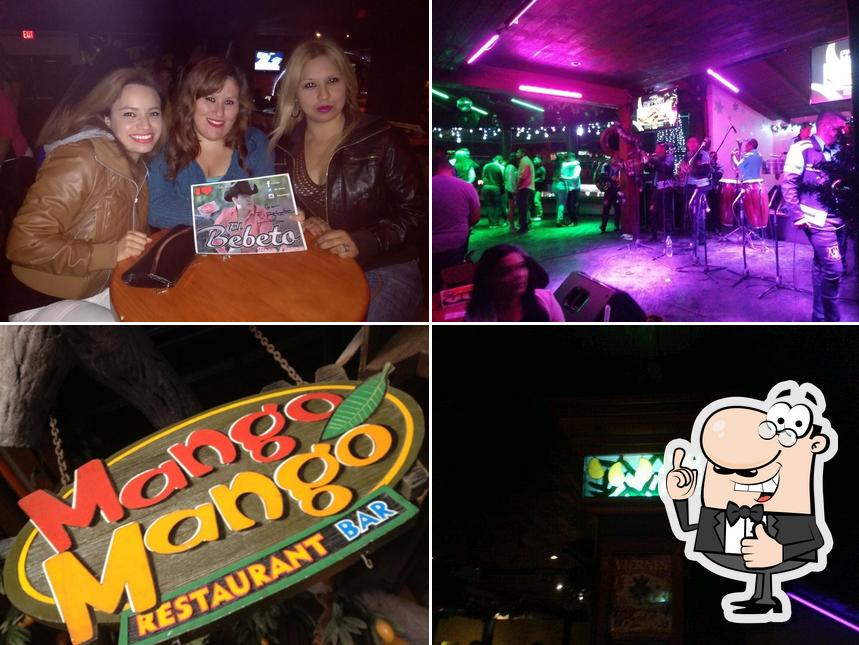 Mango Mango pub & bar, Ensenada, Plaza Hussongs - Restaurant reviews