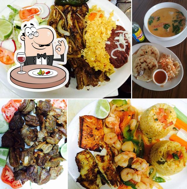 Los Trios Restaurant, Golden Mile Market Place, 1301 West Patrick St in ...