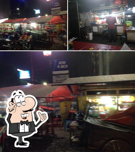 Nasi Goreng Gila Cak Aris, East Jakarta - Restaurant menu, prices and ...