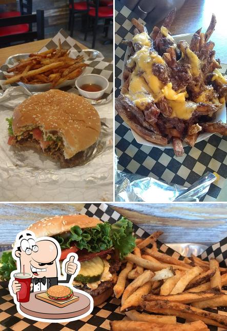 Smash N' Dash Burgery in Laurel - Restaurant menu and reviews
