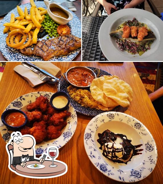 The Red Lion - JD Wetherspoon in Thetford - Restaurant menu and reviews