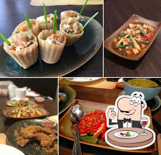 Seribu Rasa restaurant, Jakarta, Plaza Indonesia - Restaurant menu and ...