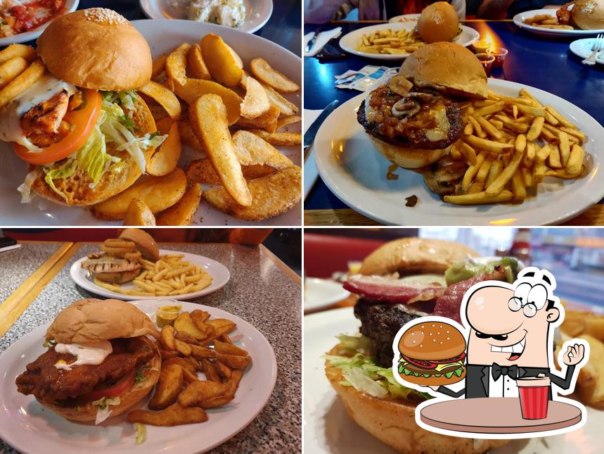Fuddruckers restaurant, Dubai, G Floor - Restaurant reviews