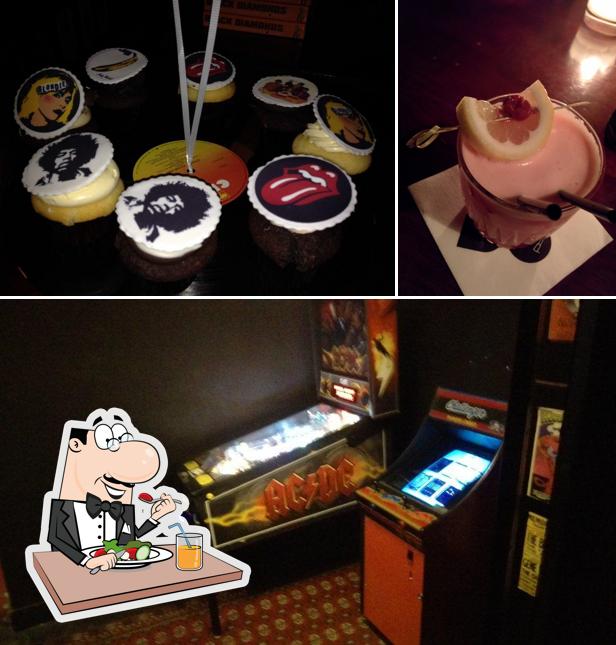 Mojo Record Bar, Sydney - Restaurant menu, prices and reviews