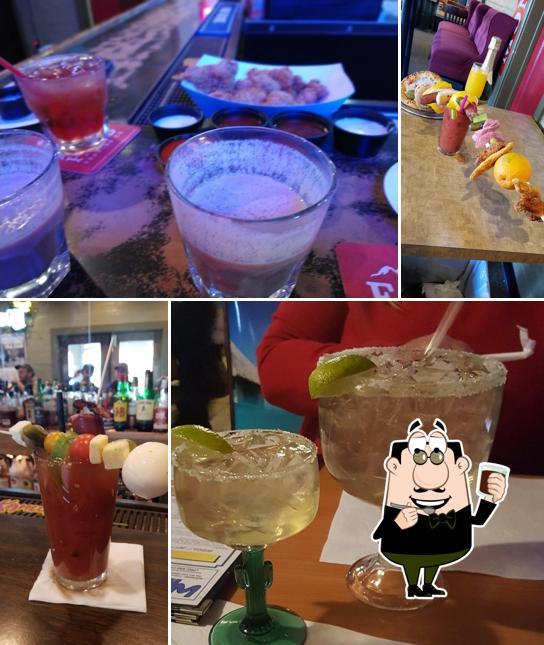 Sand To Snow Monument Bar in Morongo Valley - Restaurant menu and reviews