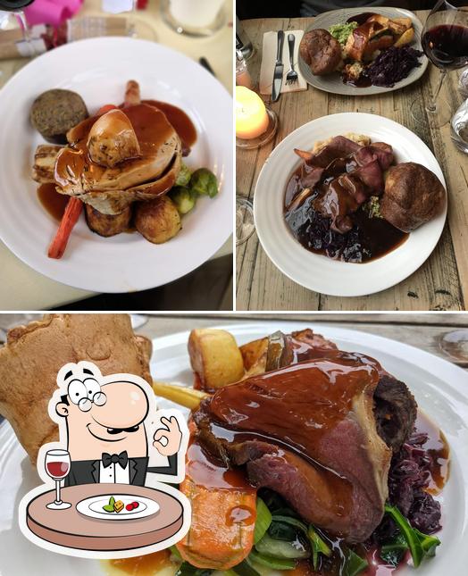 The Crown, Islington, 116 Cloudesley Rd in London - Restaurant menu and ...
